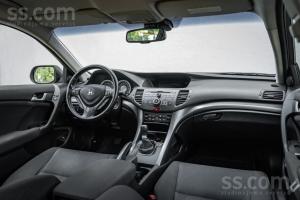 Pelēks Honda Accord 2013 Rīga, ar dzinēja tilpumu 2.20 L un nobraukumu 254 tūkst. km par 4990 €, foto 15 vietnē AUTOMOTO.COM.LV
