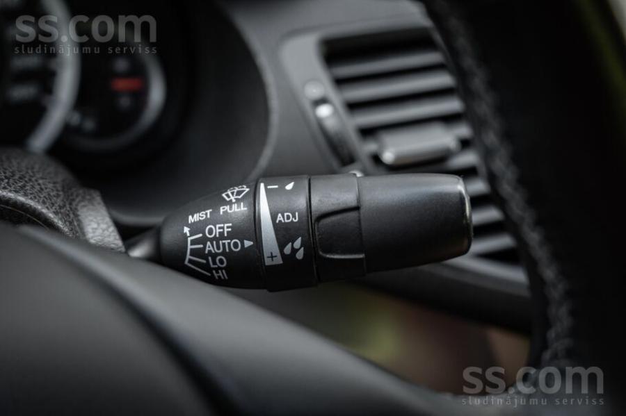 Pelēks Honda Accord 2013 Rīga, ar dzinēja tilpumu 2.20 L un nobraukumu 254 tūkst. km par 4990 €, foto 20 vietnē AUTOMOTO.COM.LV