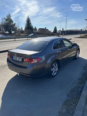 Pelēks Honda Accord 2014 Šauļi, ar dzinēja tilpumu 2.00 L un nobraukumu 84 tūkst. km par 8200 €, foto 4 vietnē AUTOMOTO.COM.LV