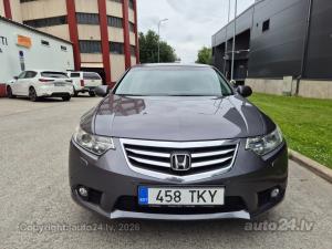Grey Honda Accord 2014 in Tallinn, with an engine capacity of 2.00 L and mileage of 172 thousand km for 6999 €, photo  on AUTOMOTO.COM.LV