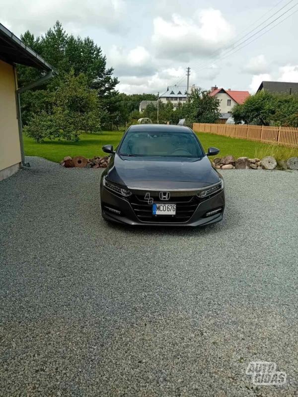 Pelēks Honda Accord 2018 Panevēža, ar dzinēja tilpumu 1.50 L un nobraukumu 76 tūkst. km par 15000 €, foto 1 vietnē AUTOMOTO.COM.LV
