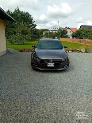 Grey Honda Accord 2018 in Panevezys, with an engine capacity of 1.50 L and mileage of 76 thousand km for 15676 €, photo  on AUTOMOTO.COM.LV