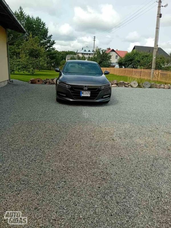 Pelēks Honda Accord 2018 Panevēža, ar dzinēja tilpumu 1.50 L un nobraukumu 76 tūkst. km par 15000 €, foto 2 vietnē AUTOMOTO.COM.LV