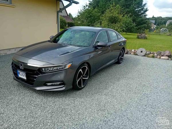 Pelēks Honda Accord 2018 Panevēža, ar dzinēja tilpumu 1.50 L un nobraukumu 76 tūkst. km par 15000 €, foto 5 vietnē AUTOMOTO.COM.LV