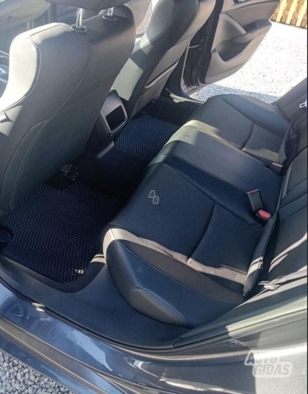 Pelēks Honda Accord 2018 Panevēža, ar dzinēja tilpumu 1.50 L un nobraukumu 76 tūkst. km par 15000 €, foto 10 vietnē AUTOMOTO.COM.LV