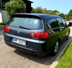 Pelēks Honda Accord 2003 Cēsis, ar dzinēja tilpumu 2.00 L un nobraukumu 325 tūkst. km par 700 €, foto 5 vietnē AUTOMOTO.COM.LV