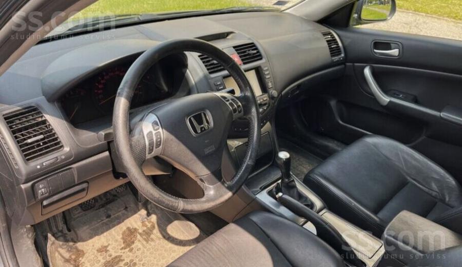Pelēks Honda Accord 2003 Cēsis, ar dzinēja tilpumu 2.00 L un nobraukumu 325 tūkst. km par 700 €, foto 7 vietnē AUTOMOTO.COM.LV