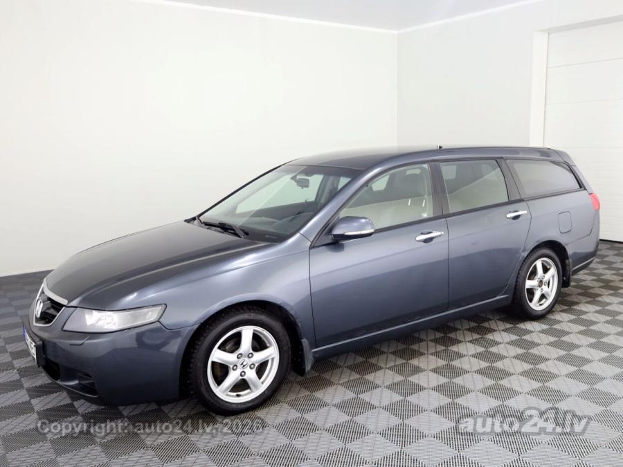 Pelēks Honda Accord 2004 Tallina, ar dzinēja tilpumu 2.00 L un nobraukumu 389 tūkst. km par 1199 €, foto 2 vietnē AUTOMOTO.COM.LV