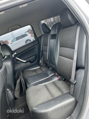 Grey Honda Accord 2005 in Narva, with an engine capacity of 2.20 L and mileage of 371 thousand km for 699 €, photo 12 on AUTOMOTO.COM.LV
