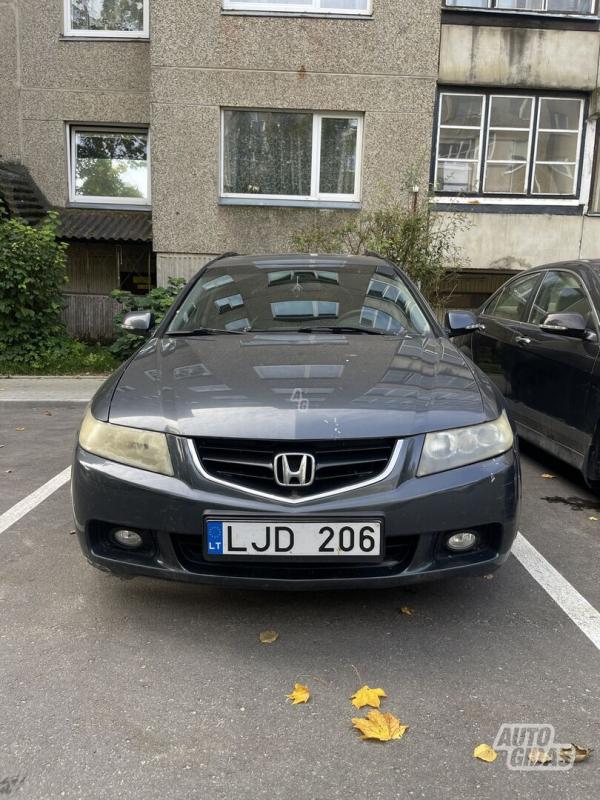 Pelēks Honda Accord 2005 Utena, ar dzinēja tilpumu 2.40 L un nobraukumu 269 tūkst. km par 950 €, foto 4 vietnē AUTOMOTO.COM.LV