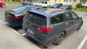 Pelēks Honda Accord 2005 Utena, ar dzinēja tilpumu 2.40 L un nobraukumu 269 tūkst. km par 950 €, foto 7 vietnē AUTOMOTO.COM.LV