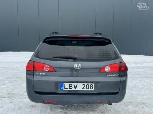Pelēks Honda Accord 2006 Panevēža, ar dzinēja tilpumu 2.20 L un nobraukumu 363 tūkst. km par 1450 €, foto 10 vietnē AUTOMOTO.COM.LV