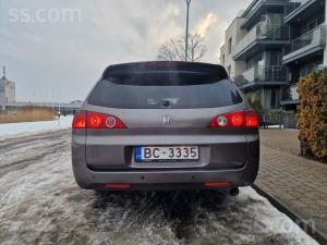 Pelēks Honda Accord 2007 Rīga, ar dzinēja tilpumu 2.00 L un nobraukumu 319 tūkst. km par 900 €, foto 4 vietnē AUTOMOTO.COM.LV