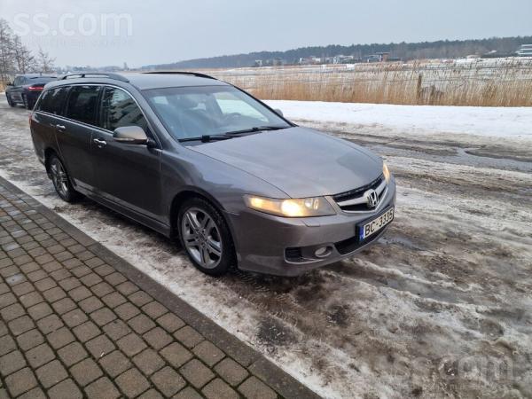 Серый Хонда Аккорд 2007 в Рига, объемом двигателя 2.00 л и пробегом 319 тыс. км за 900 €, фото 5 на AUTOMOTO.COM.LV