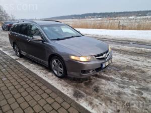 Pelēks Honda Accord 2007 Rīga, ar dzinēja tilpumu 2.00 L un nobraukumu 319 tūkst. km par 900 €, foto 6 vietnē AUTOMOTO.COM.LV