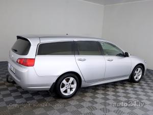 Grey Honda Accord 2008 in Tallinn, with an engine capacity of 2.00 L and mileage of 289 thousand km for 1499 €, photo 4 on AUTOMOTO.COM.LV