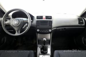 Grey Honda Accord 2008 in Tallinn, with an engine capacity of 2.00 L and mileage of 289 thousand km for 1499 €, photo 6 on AUTOMOTO.COM.LV
