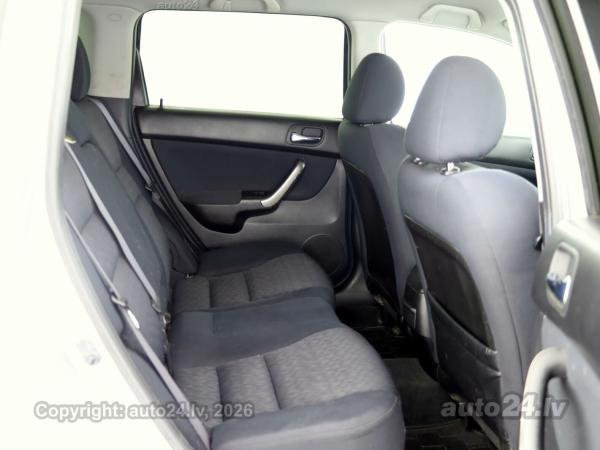 Grey Honda Accord 2008 in Tallinn, with an engine capacity of 2.00 L and mileage of 289 thousand km for 1499 €, photo 7 on AUTOMOTO.COM.LV