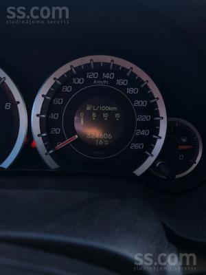Pelēks Honda Accord 2008 Alūksne, ar dzinēja tilpumu 2.40 L un nobraukumu 325 tūkst. km par 2300 €, foto 5 vietnē AUTOMOTO.COM.LV