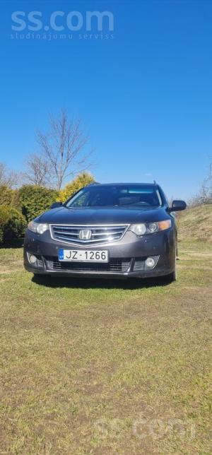 Pelēks Honda Accord 2008 Alūksne, ar dzinēja tilpumu 2.40 L un nobraukumu 325 tūkst. km par 2300 €, foto 7 vietnē AUTOMOTO.COM.LV