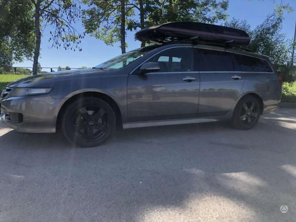 Pelēks Honda Accord 2008 Šauļi, ar dzinēja tilpumu 2.20 L un nobraukumu 371 tūkst. km par 1750 €, foto 1 vietnē AUTOMOTO.COM.LV