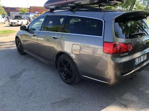 Grey Honda Accord 2008 in Siauliai, with an engine capacity of 2.20 L and mileage of 371 thousand km for 1750 €, photo 6 on AUTOMOTO.COM.LV