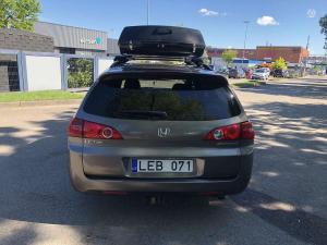 Grey Honda Accord 2008 in Siauliai, with an engine capacity of 2.20 L and mileage of 371 thousand km for 1750 €, photo 7 on AUTOMOTO.COM.LV
