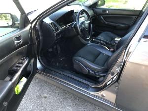 Grey Honda Accord 2008 in Siauliai, with an engine capacity of 2.20 L and mileage of 371 thousand km for 1750 €, photo 22 on AUTOMOTO.COM.LV