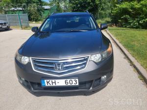 Grey Honda Accord 2008 in Riga, with an engine capacity of 2.20 L and mileage of 257 thousand km for 3150 €, photo  on AUTOMOTO.COM.LV