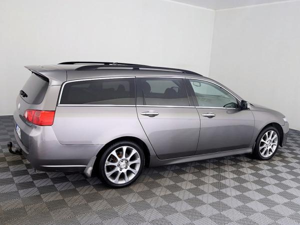 Grey Honda Accord 2008 in Tallinn, with an engine capacity of 2.00 L and mileage of 394 thousand km for 1099 €, photo 10 on AUTOMOTO.COM.LV