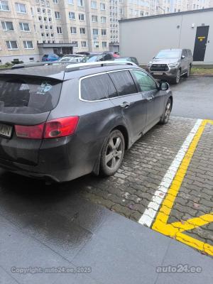 Grey Honda Accord 2009 in Tallinn, with an engine capacity of 2.20 L and mileage of 357 thousand km for 4800 €, photo  on AUTOMOTO.COM.LV
