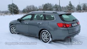 Grey Honda Accord 2009 in Tallinn, with an engine capacity of 2.20 L and mileage of 298 thousand km for 3590 €, photo 5 on AUTOMOTO.COM.LV