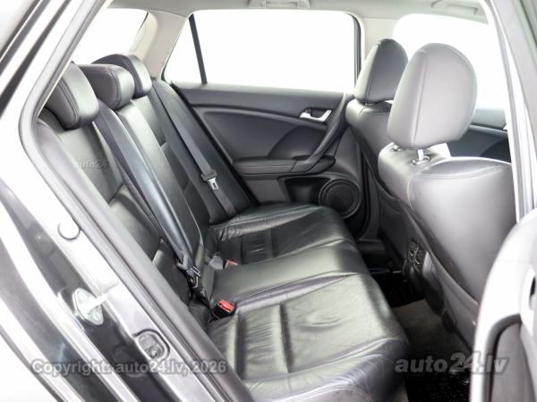 Pelēks Honda Accord 2009 Tallina, ar dzinēja tilpumu 2.20 L un nobraukumu 346 tūkst. km par 2499 €, foto 7 vietnē AUTOMOTO.COM.LV