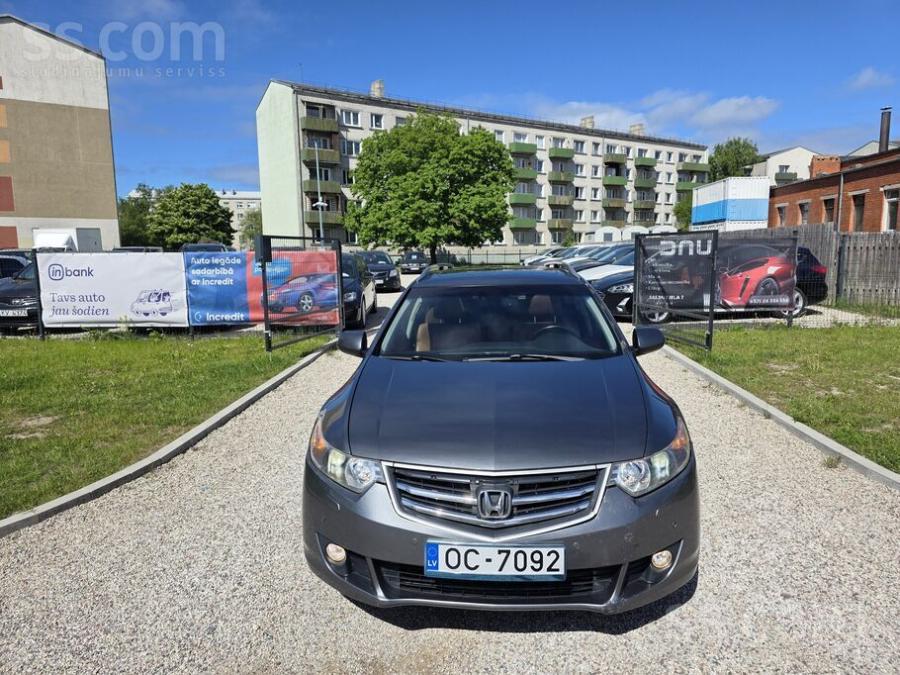 Серый Хонда Аккорд 2009 в Вентспилс, объемом двигателя 2.20 л и пробегом 349 тыс. км за 2590 €, фото 3 на AUTOMOTO.COM.LV