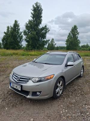 Pelēks Honda Accord 2009 Tallina, ar dzinēja tilpumu 2.40 L un nobraukumu 233 tūkst. km par 6290 €, foto 3 vietnē AUTOMOTO.COM.LV