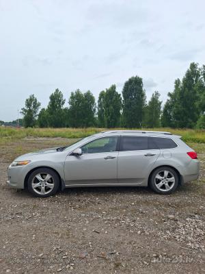 Pelēks Honda Accord 2009 Tallina, ar dzinēja tilpumu 2.40 L un nobraukumu 233 tūkst. km par 6290 €, foto 4 vietnē AUTOMOTO.COM.LV
