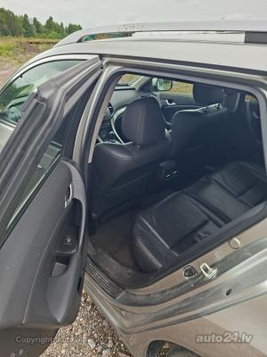 Pelēks Honda Accord 2009 Tallina, ar dzinēja tilpumu 2.40 L un nobraukumu 233 tūkst. km par 6290 €, foto 12 vietnē AUTOMOTO.COM.LV