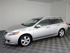 Grey Honda Accord 2009 in Tallinn, with an engine capacity of 2.20 L and mileage of 333 thousand km for 1799 €, photo 10 on AUTOMOTO.COM.LV