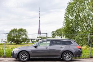 Grey Honda Accord 2010 in Riga, with an engine capacity of 2.20 L and mileage of 346 thousand km for 4990 €, photo 5 on AUTOMOTO.COM.LV