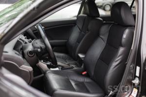 Grey Honda Accord 2010 in Riga, with an engine capacity of 2.20 L and mileage of 346 thousand km for 4990 €, photo 13 on AUTOMOTO.COM.LV
