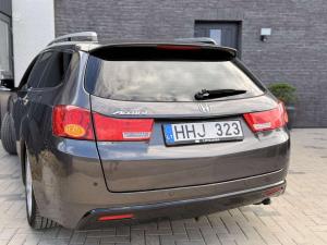 Grey Honda Accord 2010 in Vilnius, with an engine capacity of 2.20 L and mileage of 310 thousand km for 3700 €, photo 6 on AUTOMOTO.COM.LV