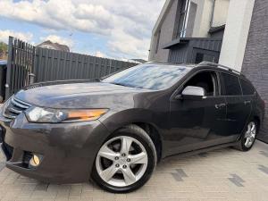Grey Honda Accord 2010 in Vilnius, with an engine capacity of 2.20 L and mileage of 310 thousand km for 3700 €, photo 11 on AUTOMOTO.COM.LV