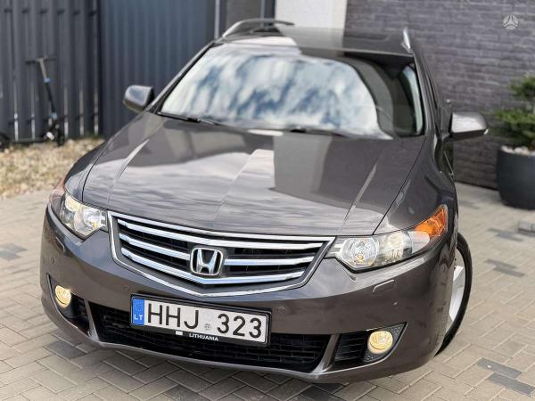 Pelēks Honda Accord 2010 Viļņa, ar dzinēja tilpumu 2.20 L un nobraukumu 310 tūkst. km par 3700 €, foto 9 vietnē AUTOMOTO.COM.LV