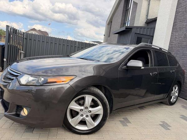 Pelēks Honda Accord 2010 Viļņa, ar dzinēja tilpumu 2.20 L un nobraukumu 310 tūkst. km par 3700 €, foto 11 vietnē AUTOMOTO.COM.LV