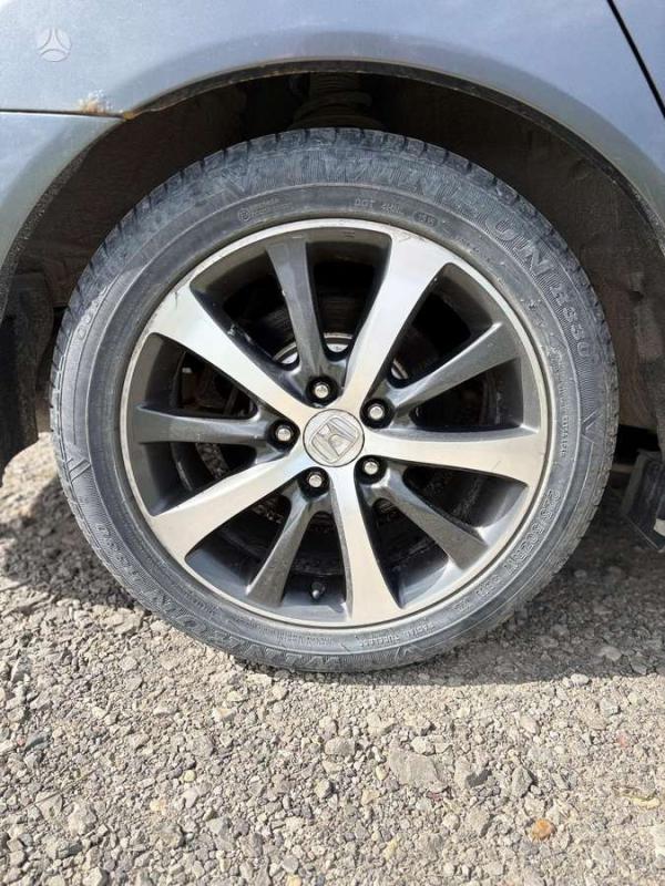 Honda Accord 2010 Šauļi vietnē Pelēks Honda Accord 2010 Šauļi, ar dzinēja tilpumu 2.20 L un nobraukumu 313 tūkst. km par 3000 €, foto 6 vietnē AUTOMOTO.COM.LV