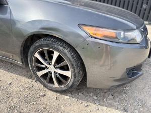 Pelēks Honda Accord 2010 Šauļi, ar dzinēja tilpumu 2.20 L un nobraukumu 313 tūkst. km par 3000 €, foto 7 vietnē AUTOMOTO.COM.LV