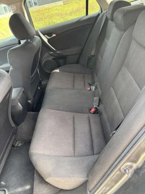 Pelēks Honda Accord 2010 Šauļi, ar dzinēja tilpumu 2.20 L un nobraukumu 313 tūkst. km par 3000 €, foto 13 vietnē AUTOMOTO.COM.LV