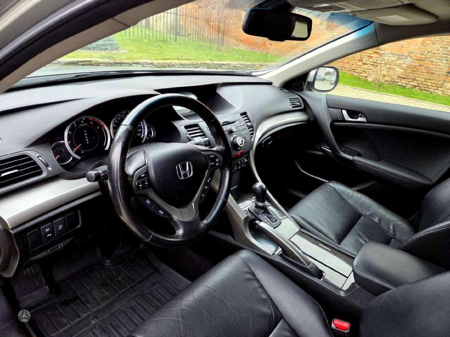 Pelēks Honda Accord 2011 Kėdainiai, ar dzinēja tilpumu 2.20 L un nobraukumu 173 tūkst. km par 4200 €, foto 29 vietnē AUTOMOTO.COM.LV