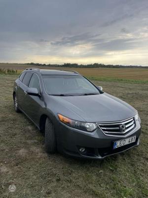 Grey Honda Accord 2011 in Kaunas, with an engine capacity of 2.20 L and mileage of 306 thousand km for 4200 €, photo 3 on AUTOMOTO.COM.LV