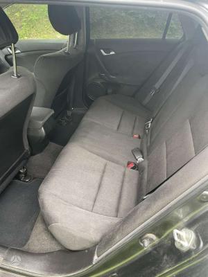 Grey Honda Accord 2011 in Kaunas, with an engine capacity of 2.20 L and mileage of 306 thousand km for 4200 €, photo 12 on AUTOMOTO.COM.LV